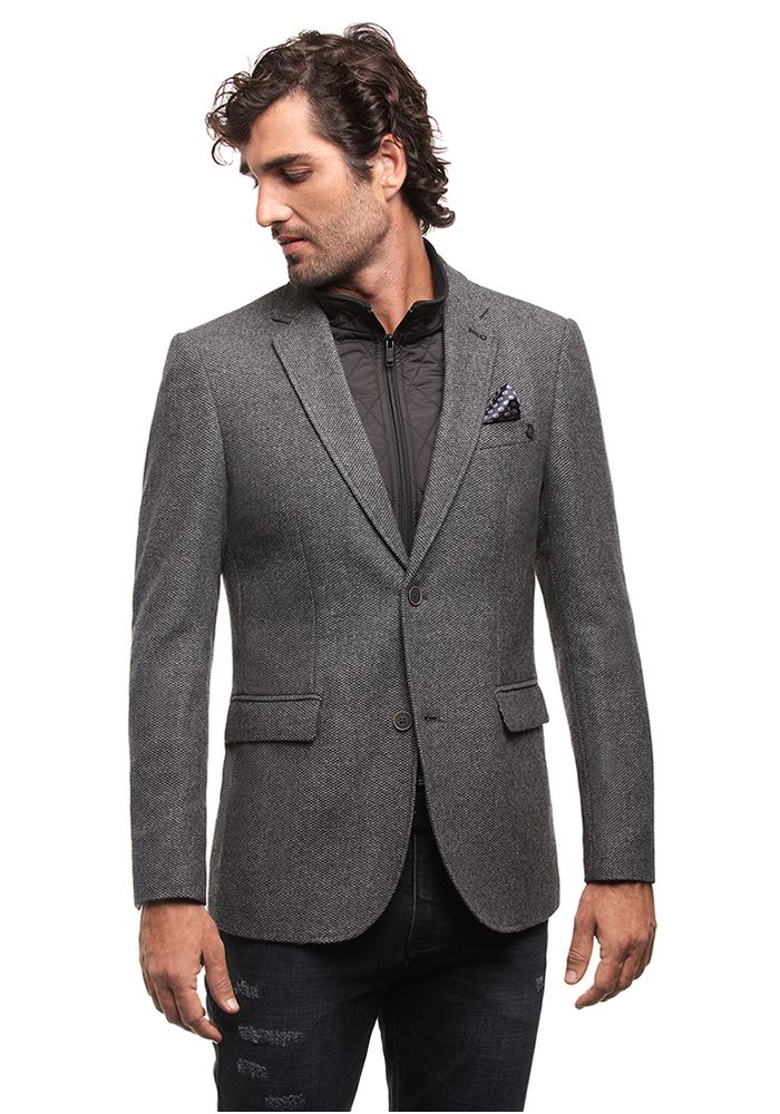 Blazer en VESTUARIO – Ferouch Chile